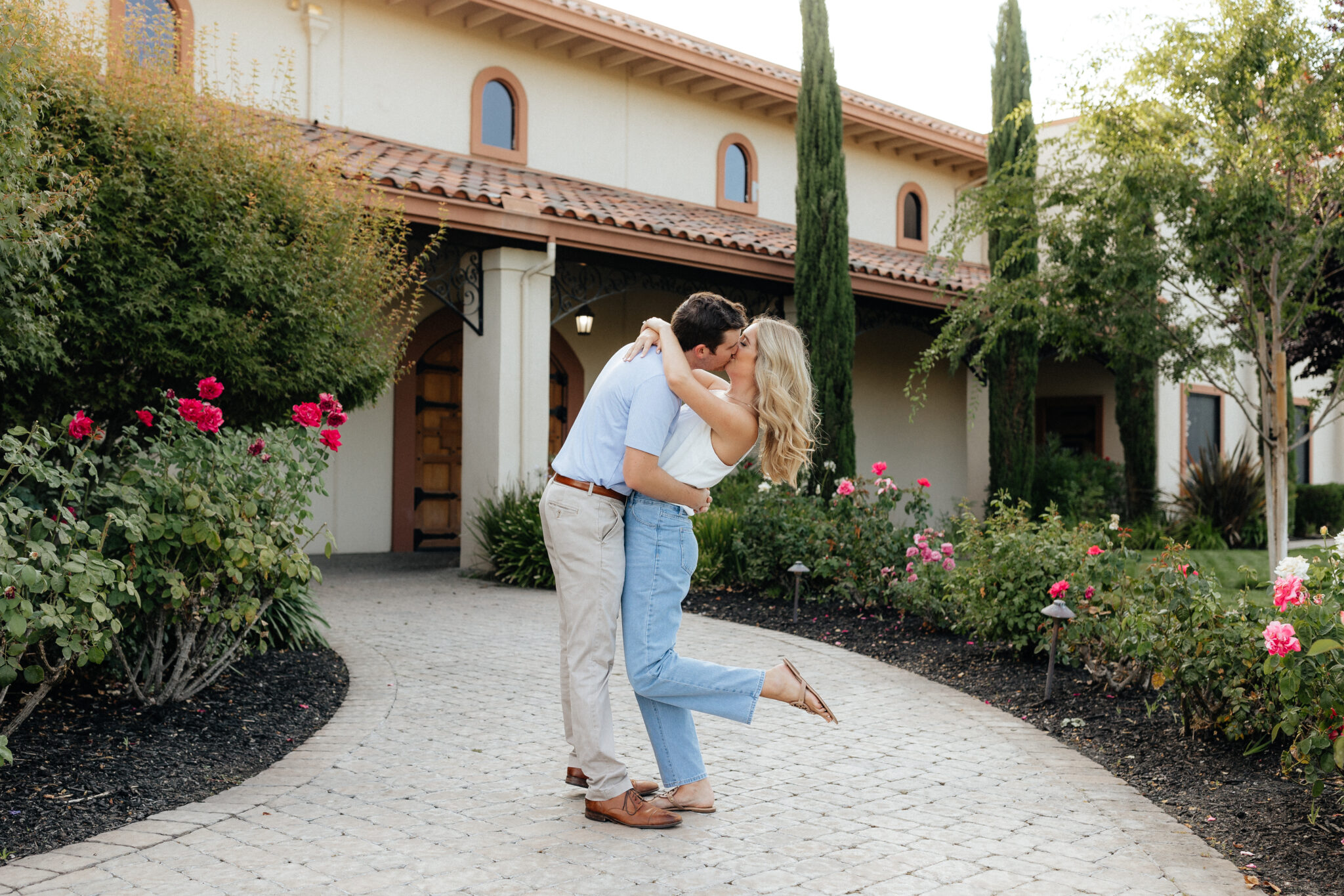 Ruby Hill Winery Engagement - shannonbmontgomery.com