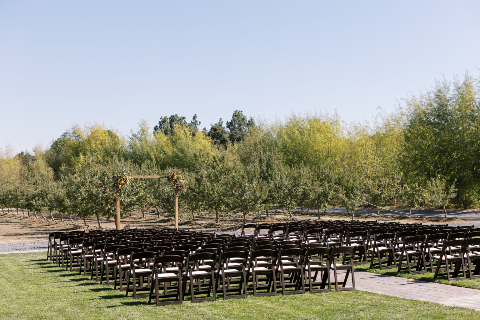 Richard's Ranch Wedding | B+M - shannonbmontgomery.com