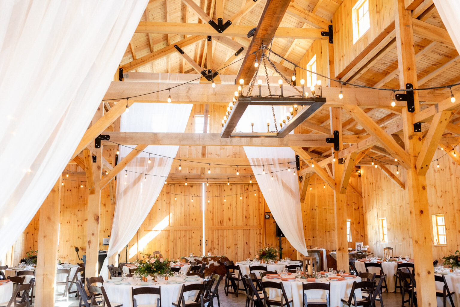 Richard's Ranch Wedding | B+M - shannonbmontgomery.com